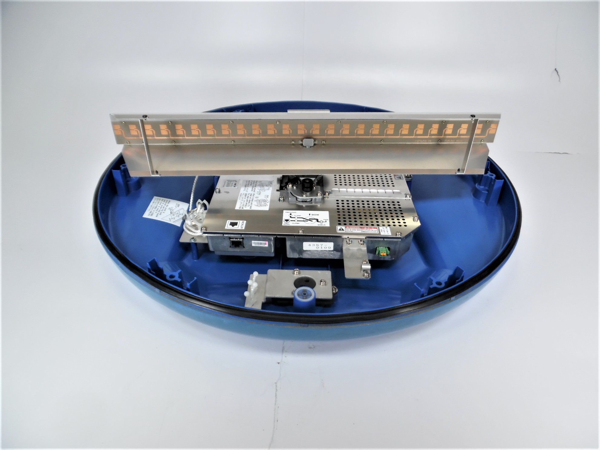 Furuno - MFD12 DRS4D - 4KW UHD 24" Radome - Radar System - TESTED ...