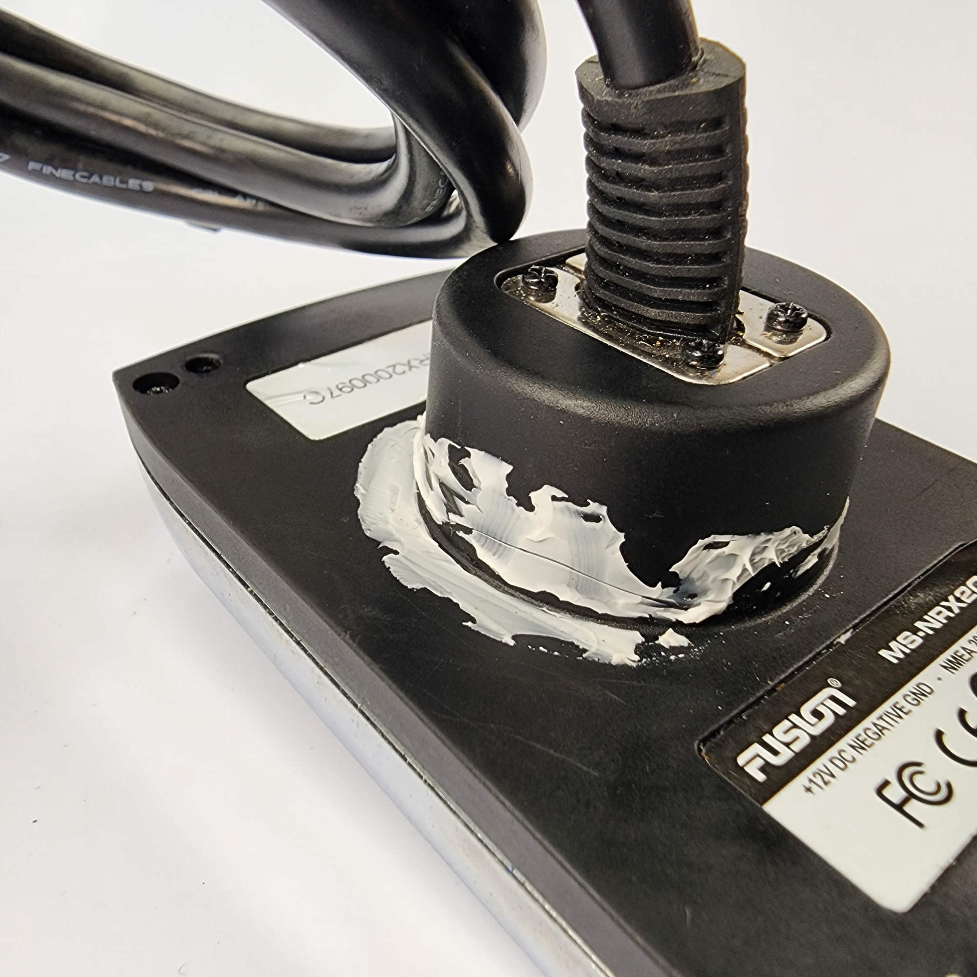 Fusion MS-NRX200i Wired Marine Remote and NMEA 2000 Repeater - Tested ...