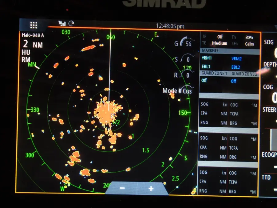 SIMRAD HALO 6 Pulse Compression Radar 6′ Open Array W/RI-12 BENCH ...