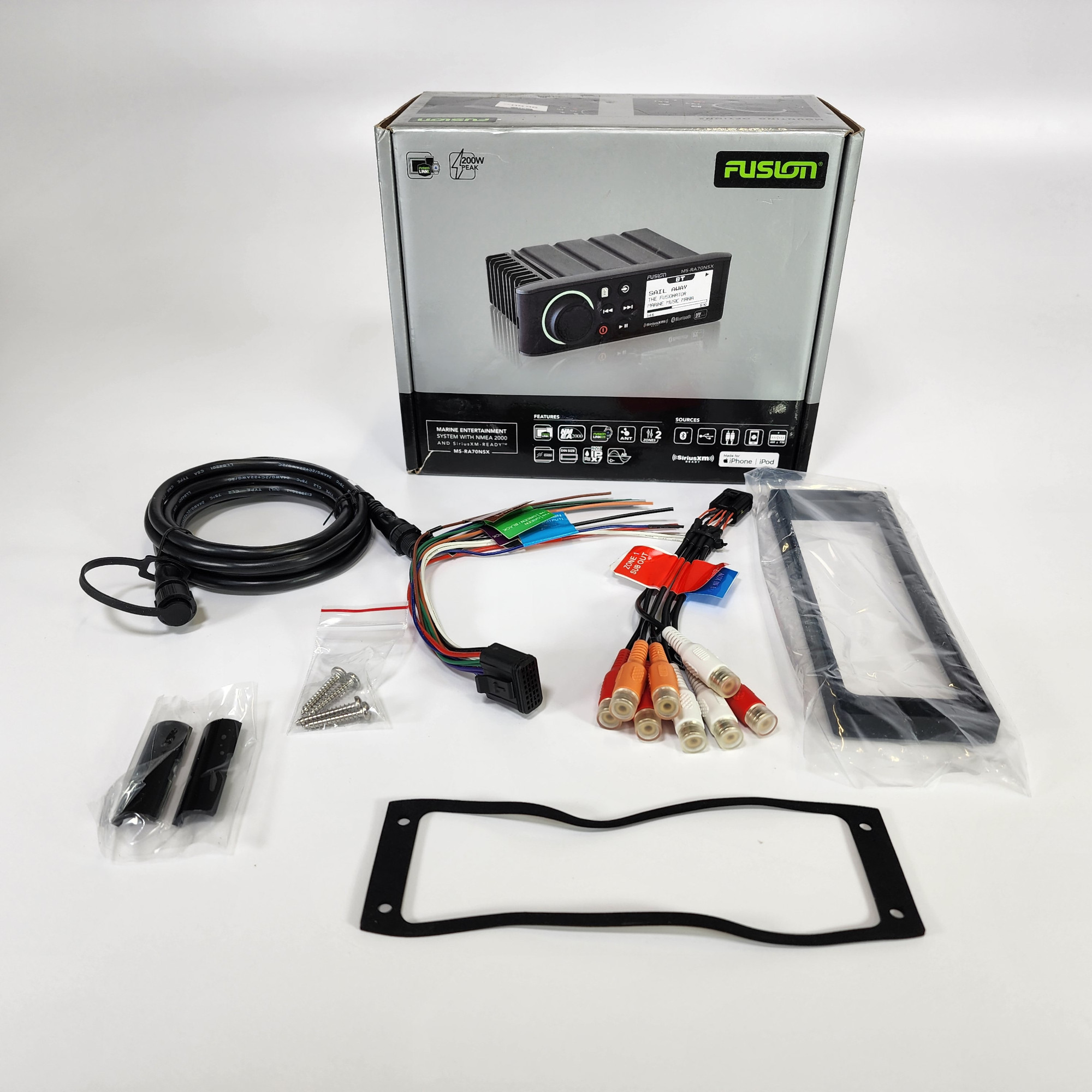 Fusion MS-RA70N Marine Digital Media Receiver - Used - TESTED - SEE ...