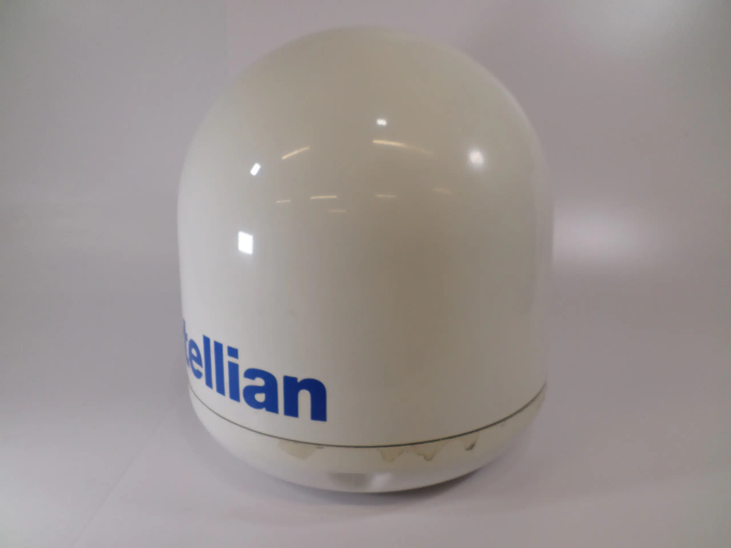 Intellian i4 B4-409S US Circular LNB Satellite TV System - Tested and ...