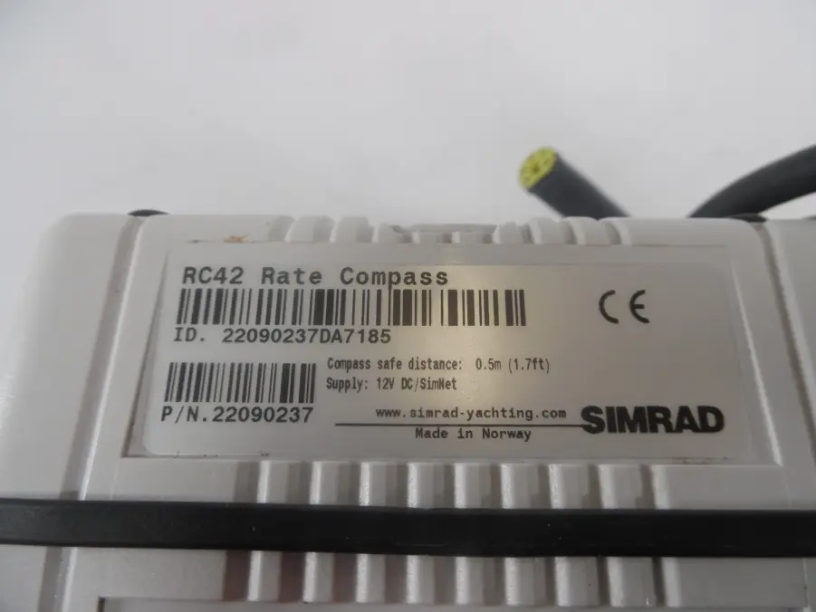 Simrad/RC42/Rate Compass-Simnet Heading Sensor - Max Marine Electronics