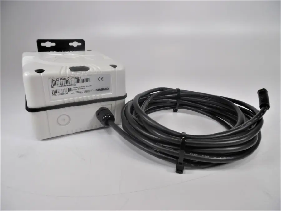 Simrad/RC42-Rate Compass-Simnet Heading Sensor - Max Marine Electronics