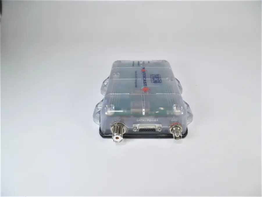 ACR Nauticast-B Class B AIS Transponder AIS-300 Tested/Good Cond ...