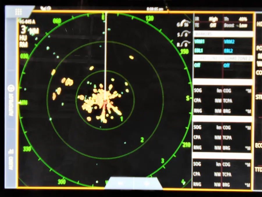 B&G/Lowrance/Navico/Simrad Broadband 4G Radar Dome W Cables & RI10 ...