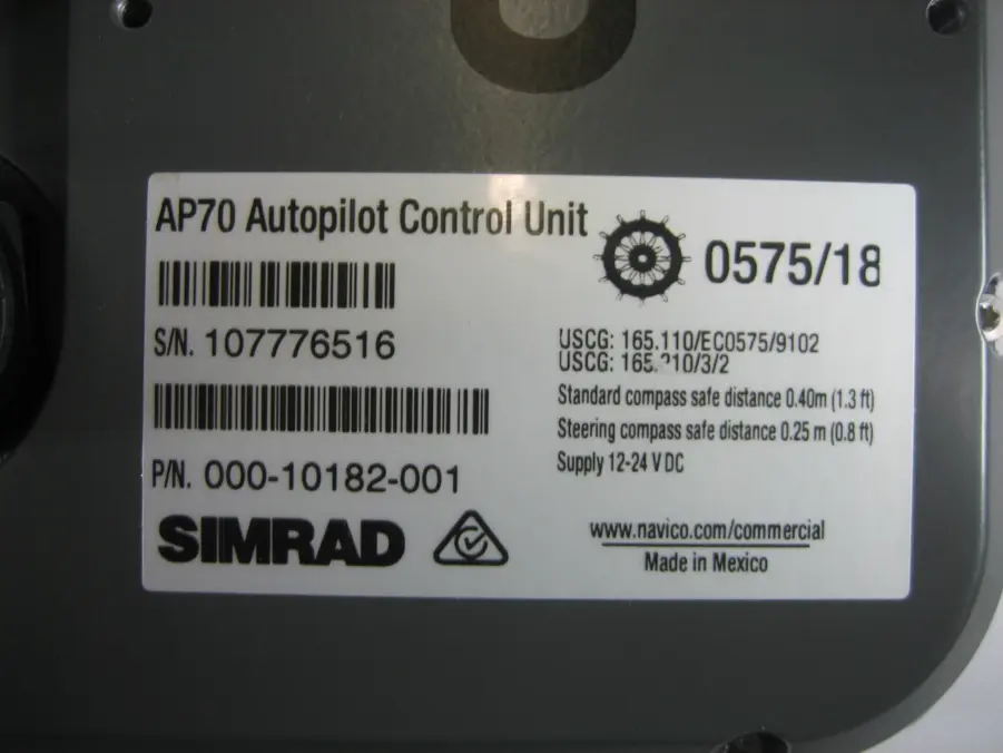 Simrad AP70-PN: 000-10182-001-Autopilot Control Head-New - Max Marine Electronics