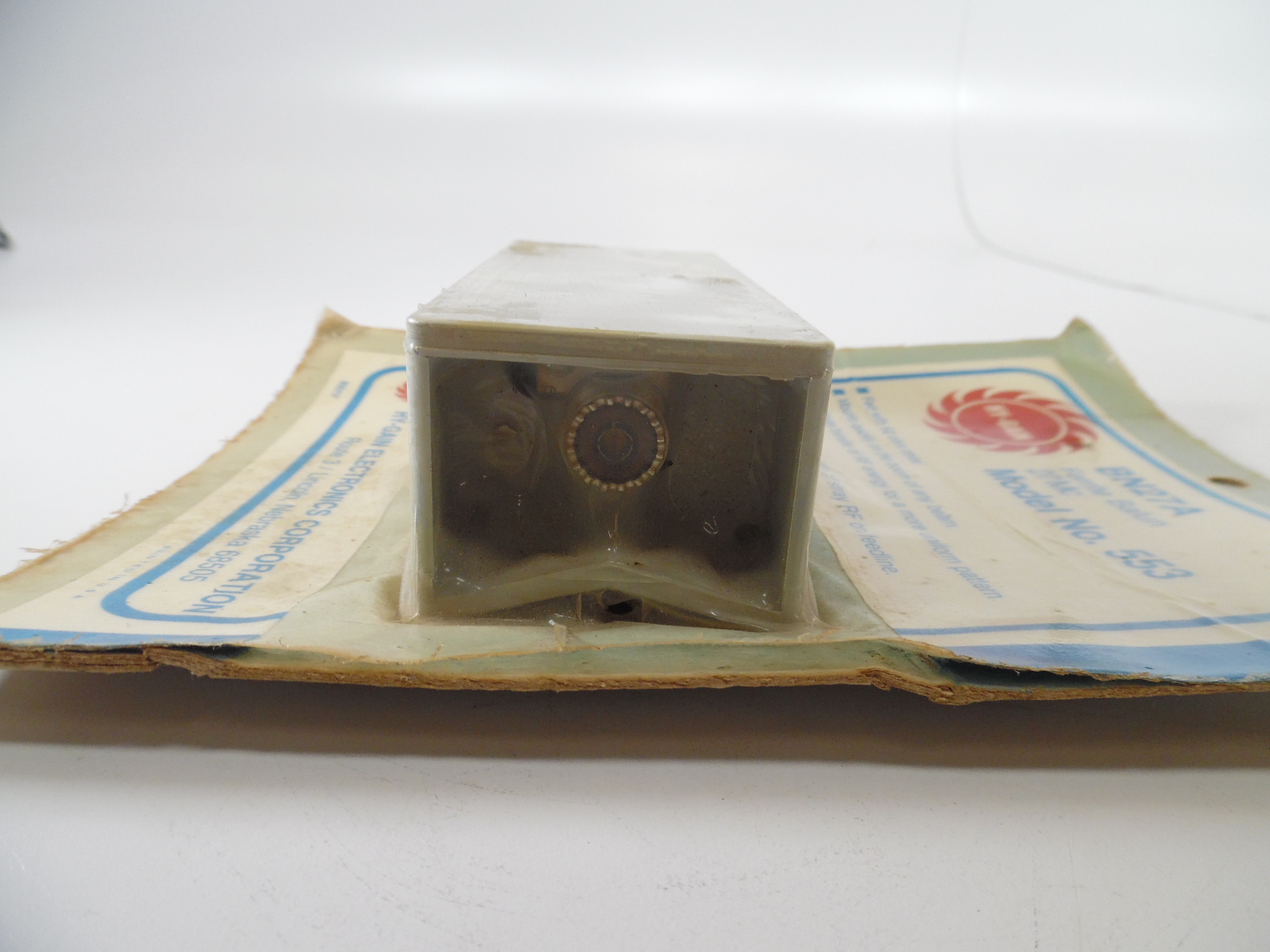 Hy-Gain BN27A Ferrite Balun - 27Mc - Model 544 - for Radio ...