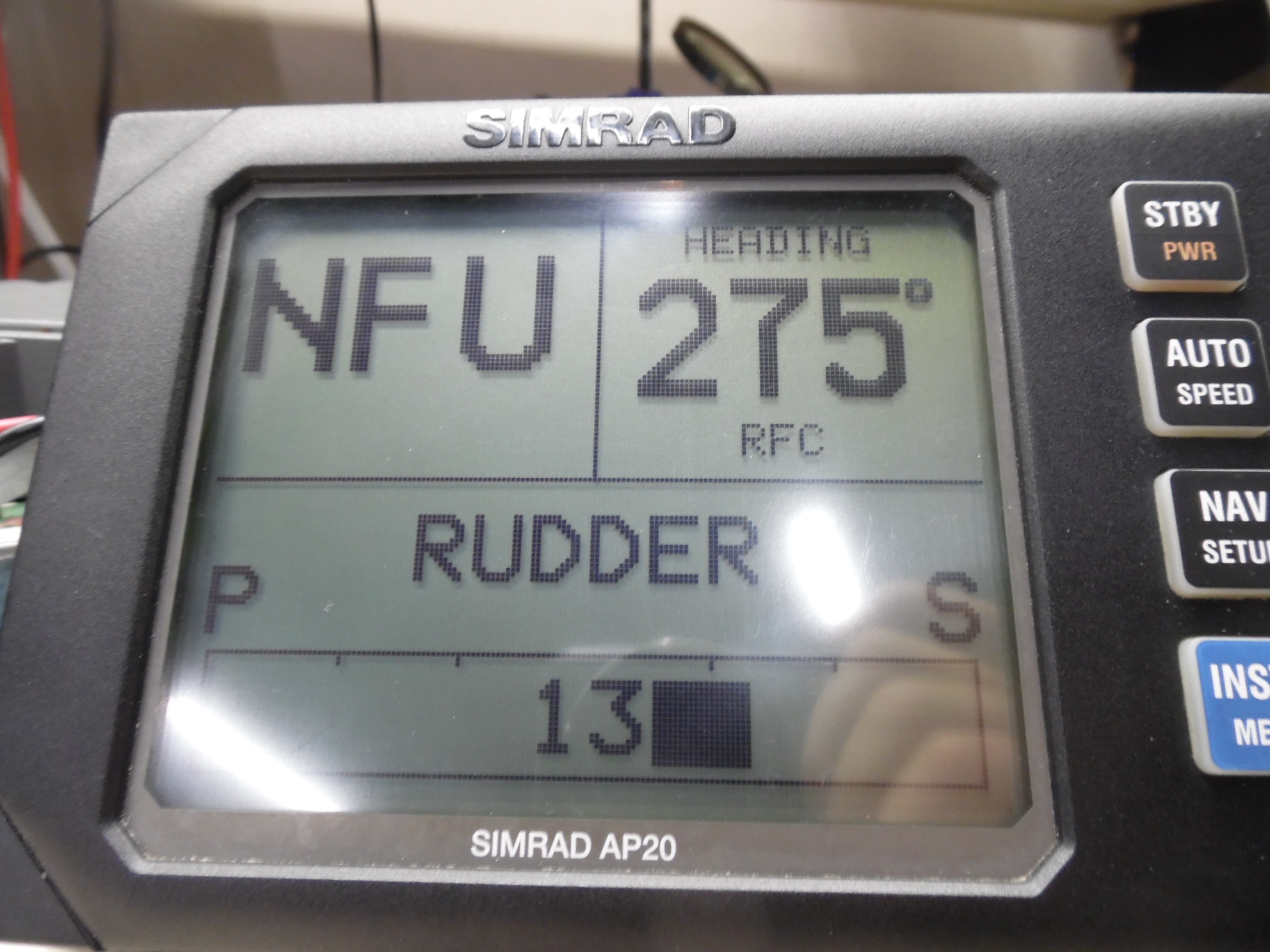 Simrad AP20 Autopilot Control Head-22084594 - Max Marine Electronics