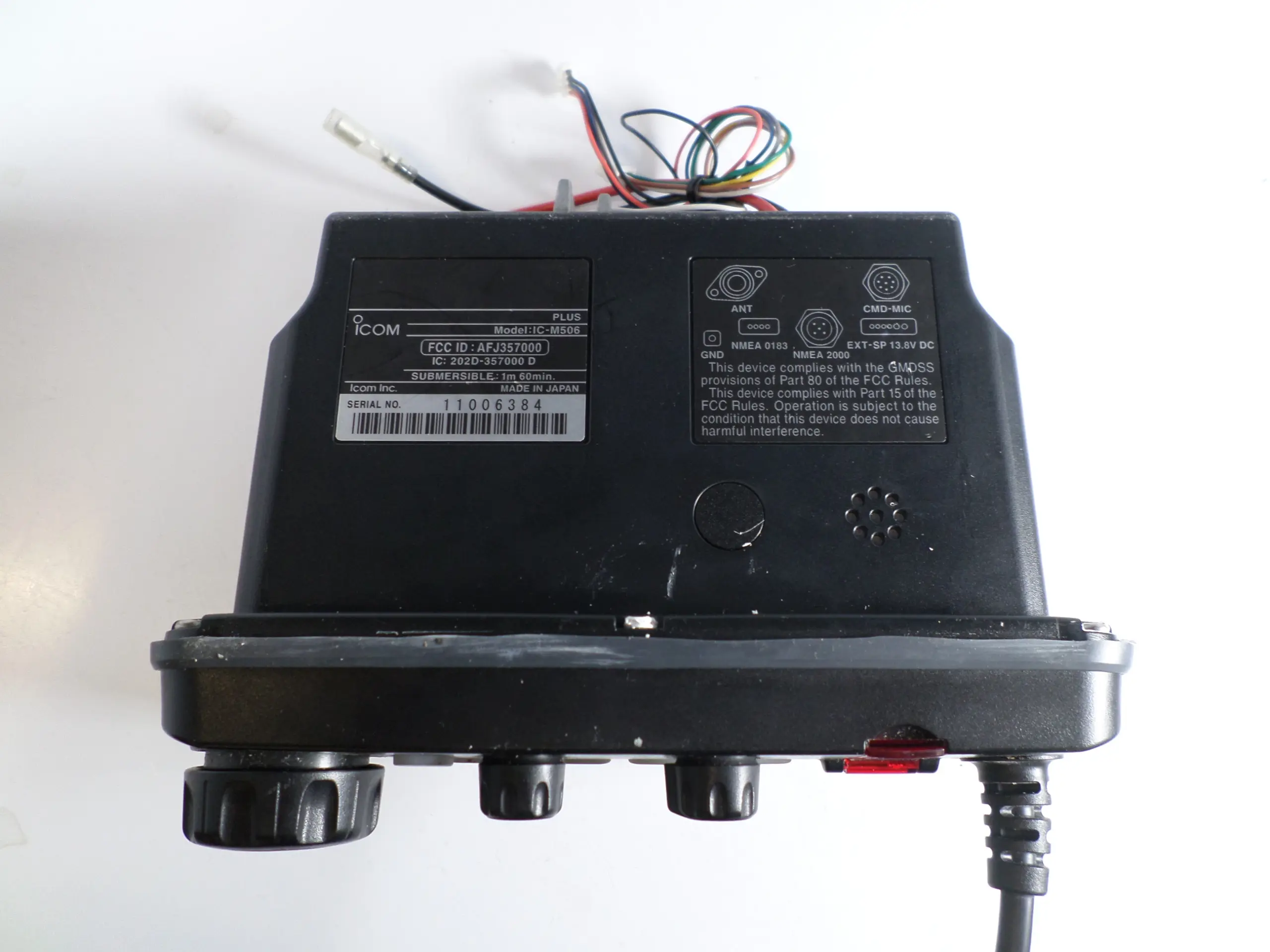 Icom IC-M506 Marine VHF with HM-205B Mic - Max Marine Electronics