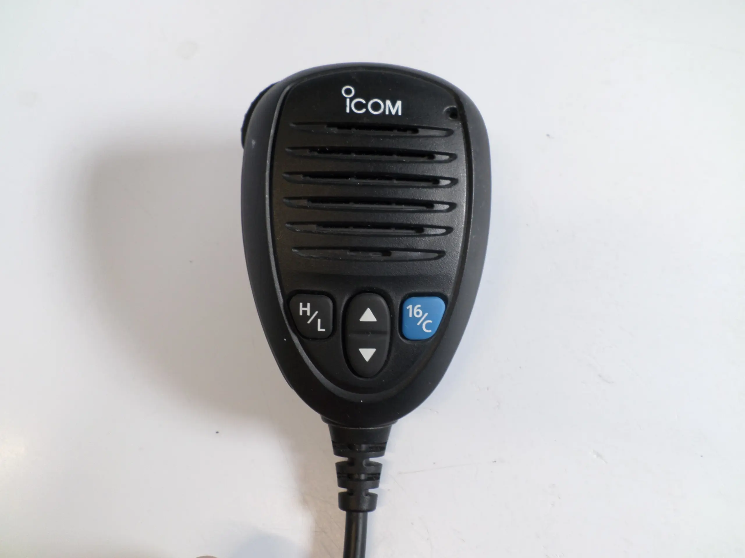 Icom IC-M506 Marine VHF with HM-205B Mic - Max Marine Electronics