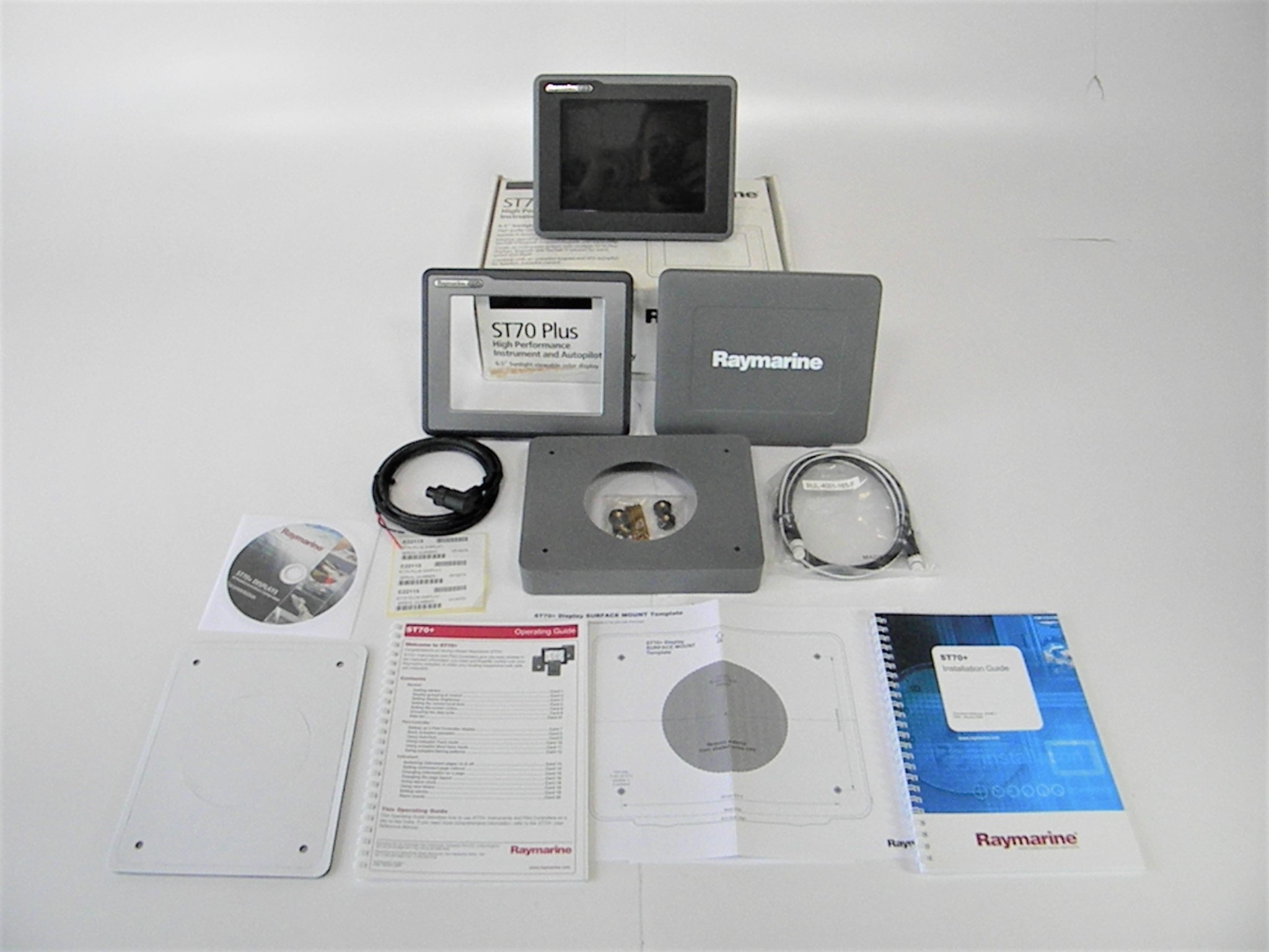 Raymarine ST70+ 6.5" Multifunction Instrument/Autopilot Display -E22115 ...