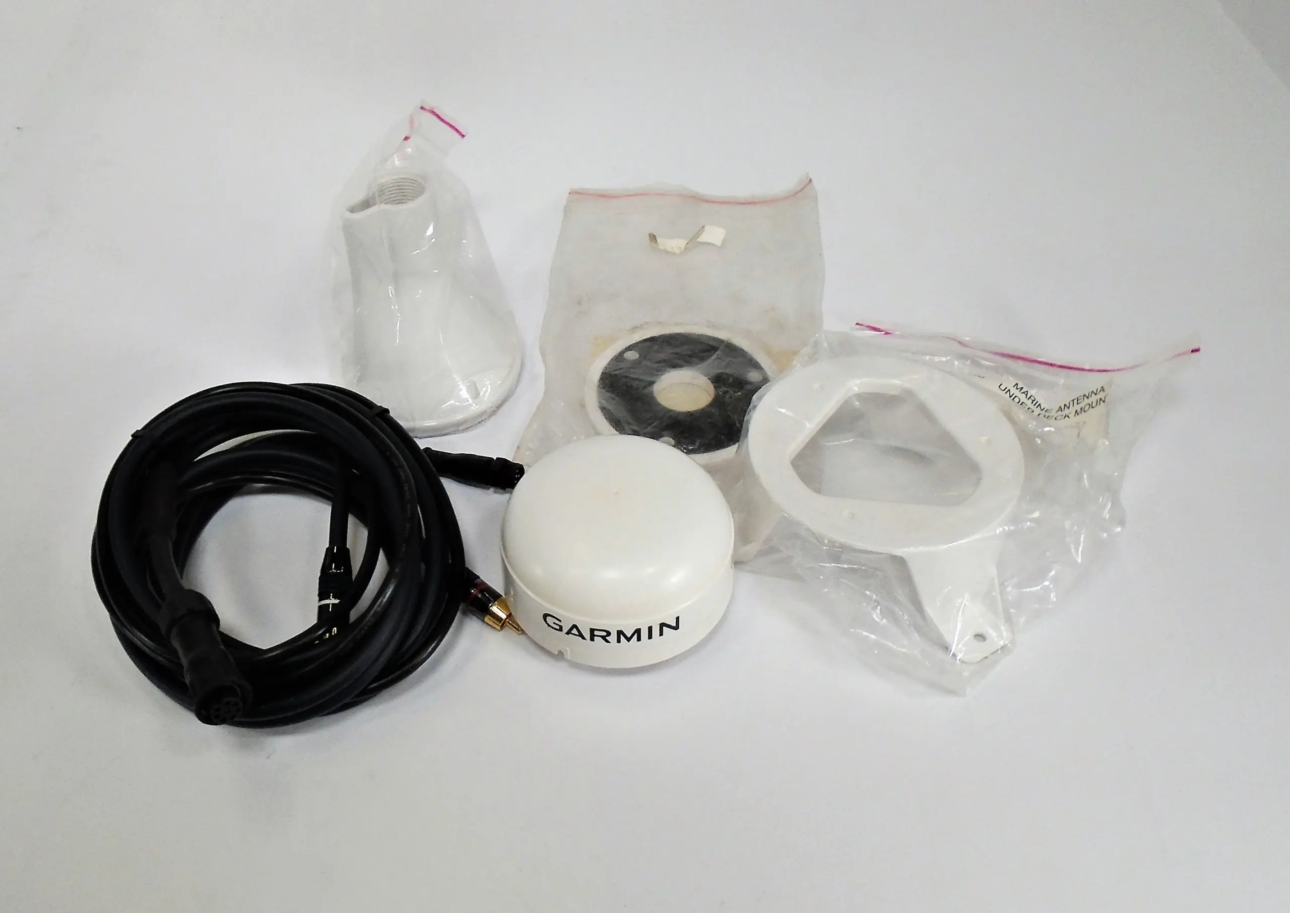 Garmin GXM51 Satellite Weather Antenna W/ 3 Mounts -010-00753-00- Max ...