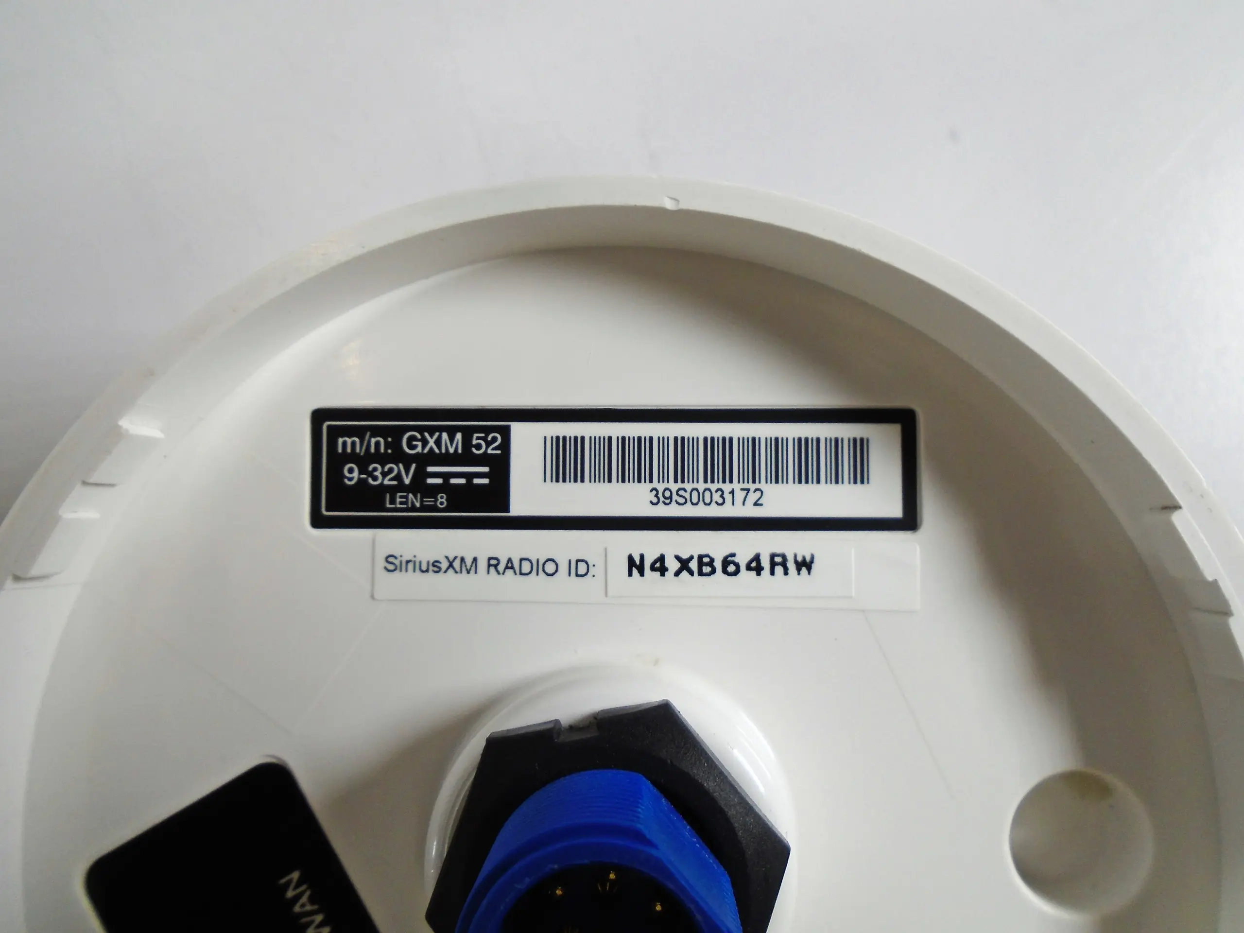 Garmin GXM 52 Satellite Weather Antenna Kit W/Cable W 3Mounts (010 ...