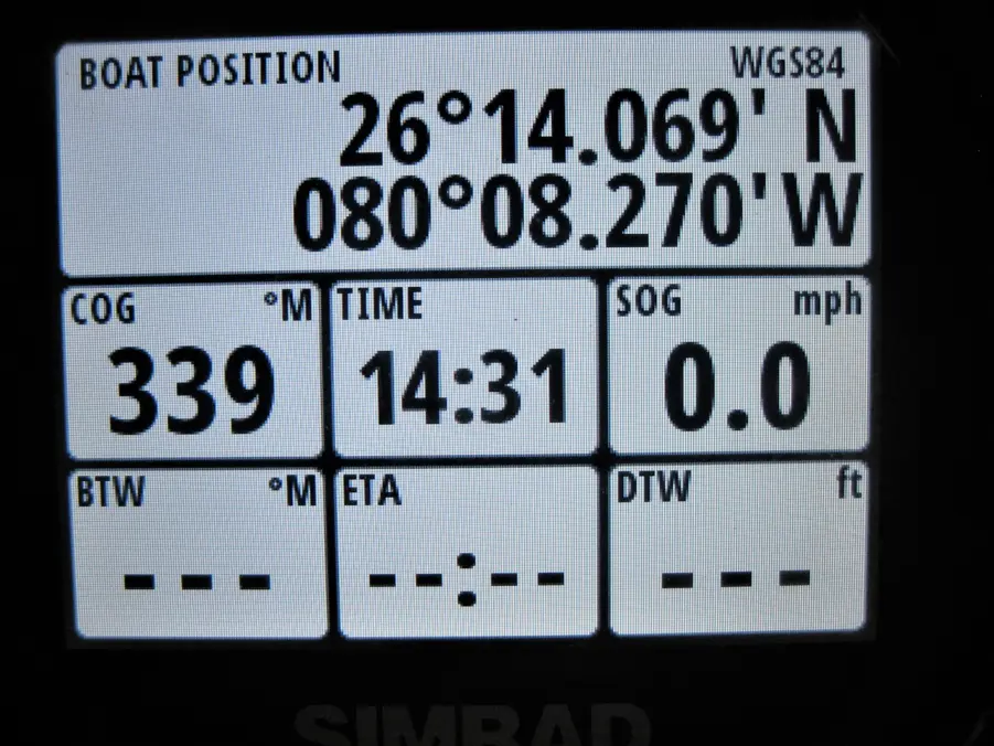 Simrad/Navico IS40 (B&G Triton) NMEA2000 Full Color Digital Instrument ...