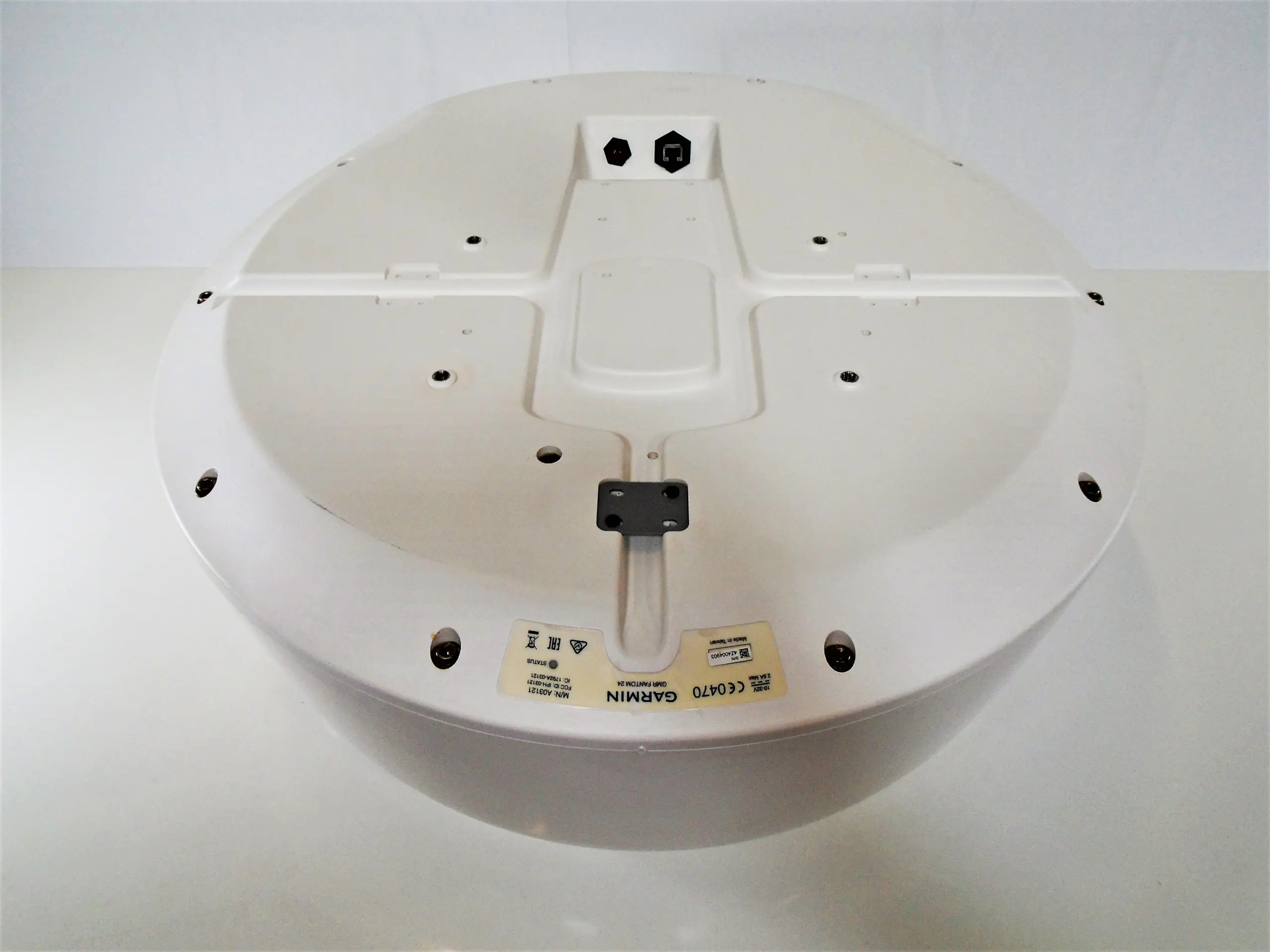 Garmin GMR Fantom 24 Radome w/ Network & Power Cables – Great Condition ...