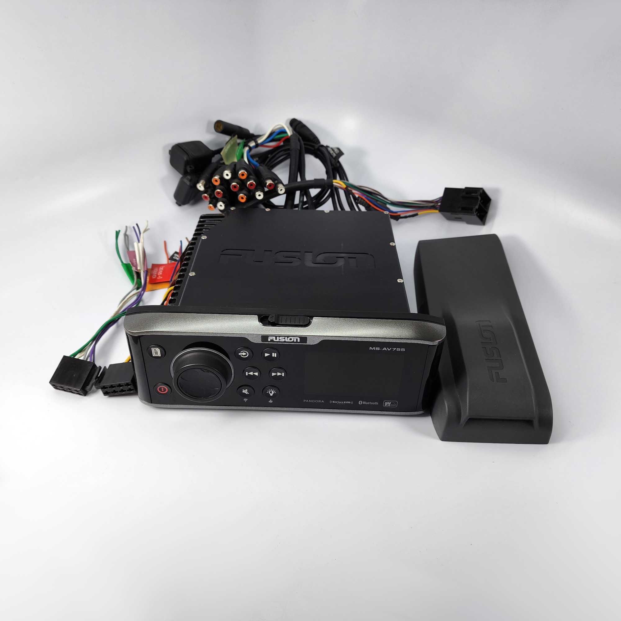 Fusion MS-AV755 AM/FM Stereo DVD/CD Player w/ FusionLink and Bluetooth ...