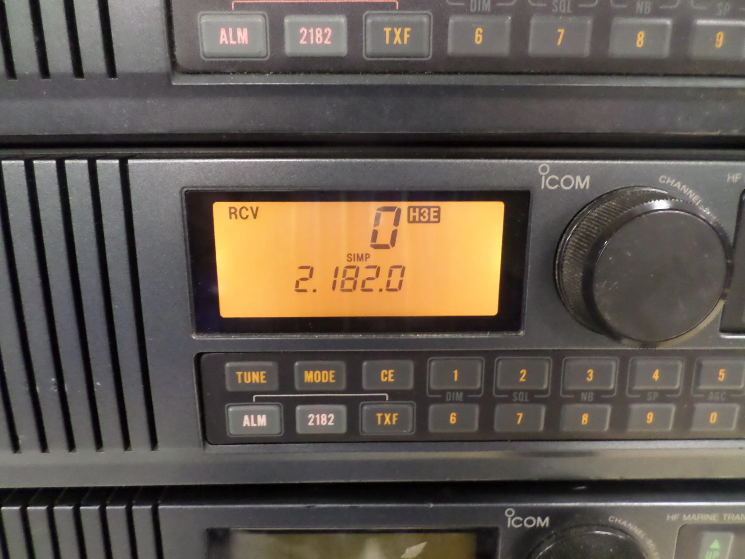 ICOM IC-M600 Single Side Band Radios w/ AT-120 Tuners - Parts Lot - Max ...