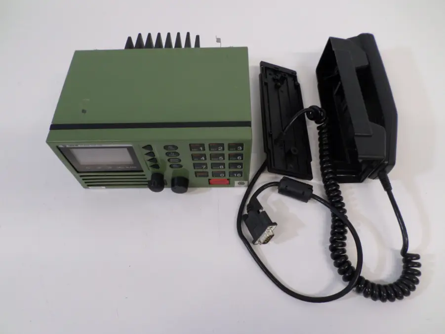 Sailor RT4822 Marine VHF with DSC GMDSS Functionality - Max Marine ...