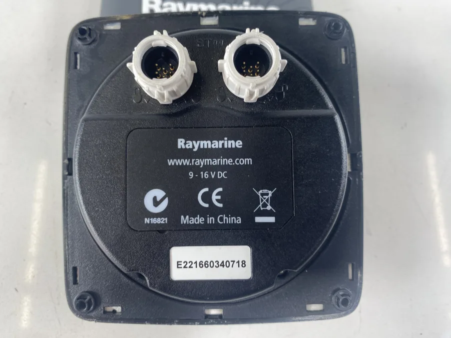 Raymarine/P70R/Color Seatalk NG Autopilot Display-E22167 - Max Marine ...