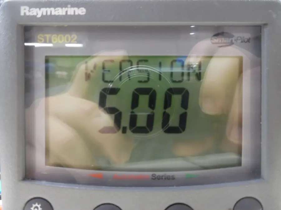 Raymarine ST6002 Autopilot Control Head E12098-P - Max Marine Electronics