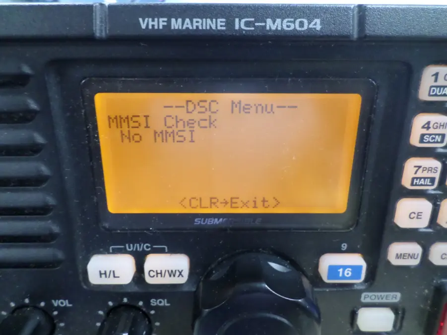Icom IC-M604 Marine VHF w/ Mic - Fully Functional - Max Marine Electronics
