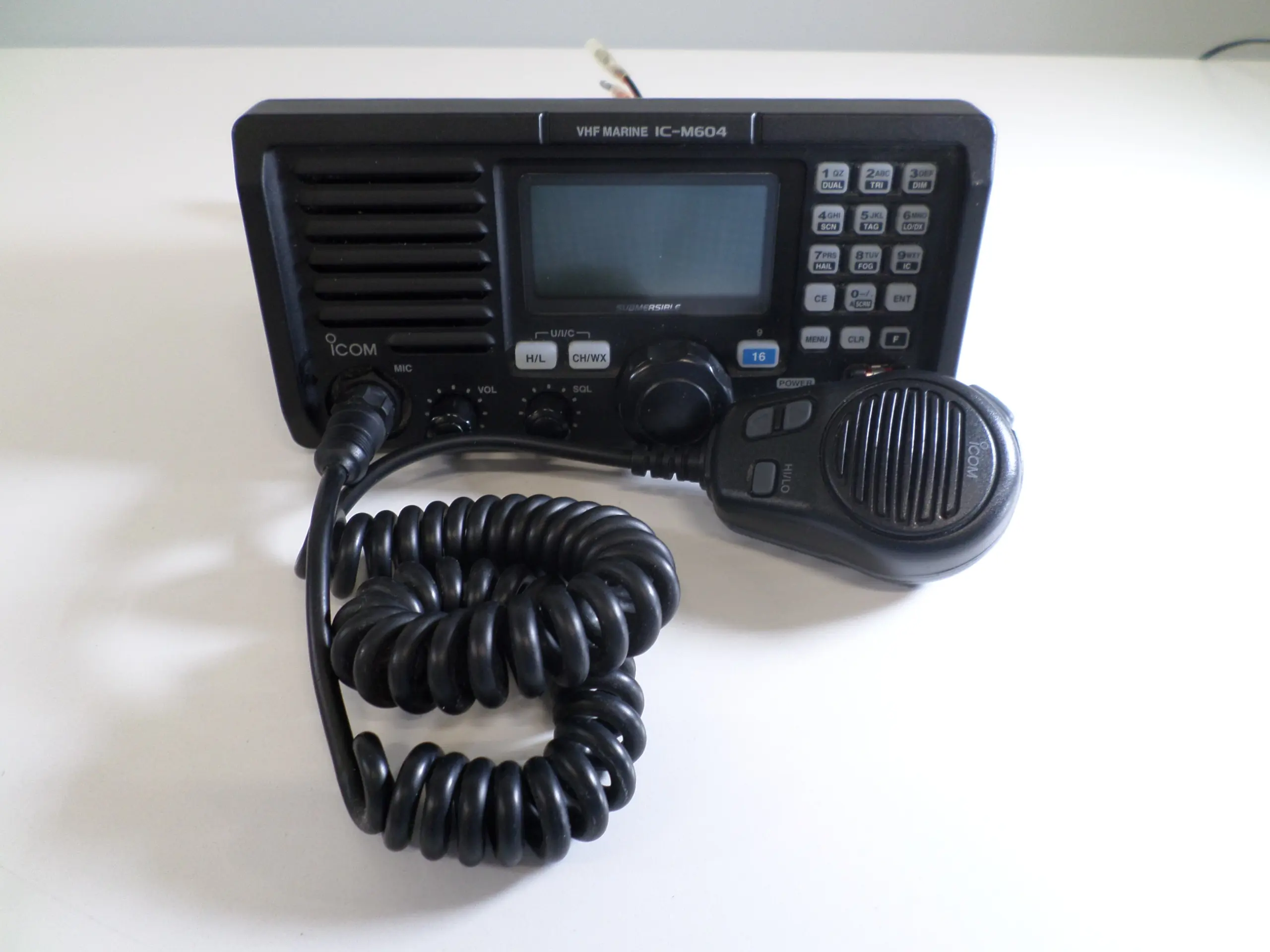 Icom IC-M604 Marine VHF w/ Mic - Fully Functional - Max Marine Electronics