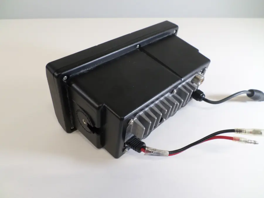 Icom IC-M604 Marine VHF w/ Mic - Fully Functional - Max Marine Electronics