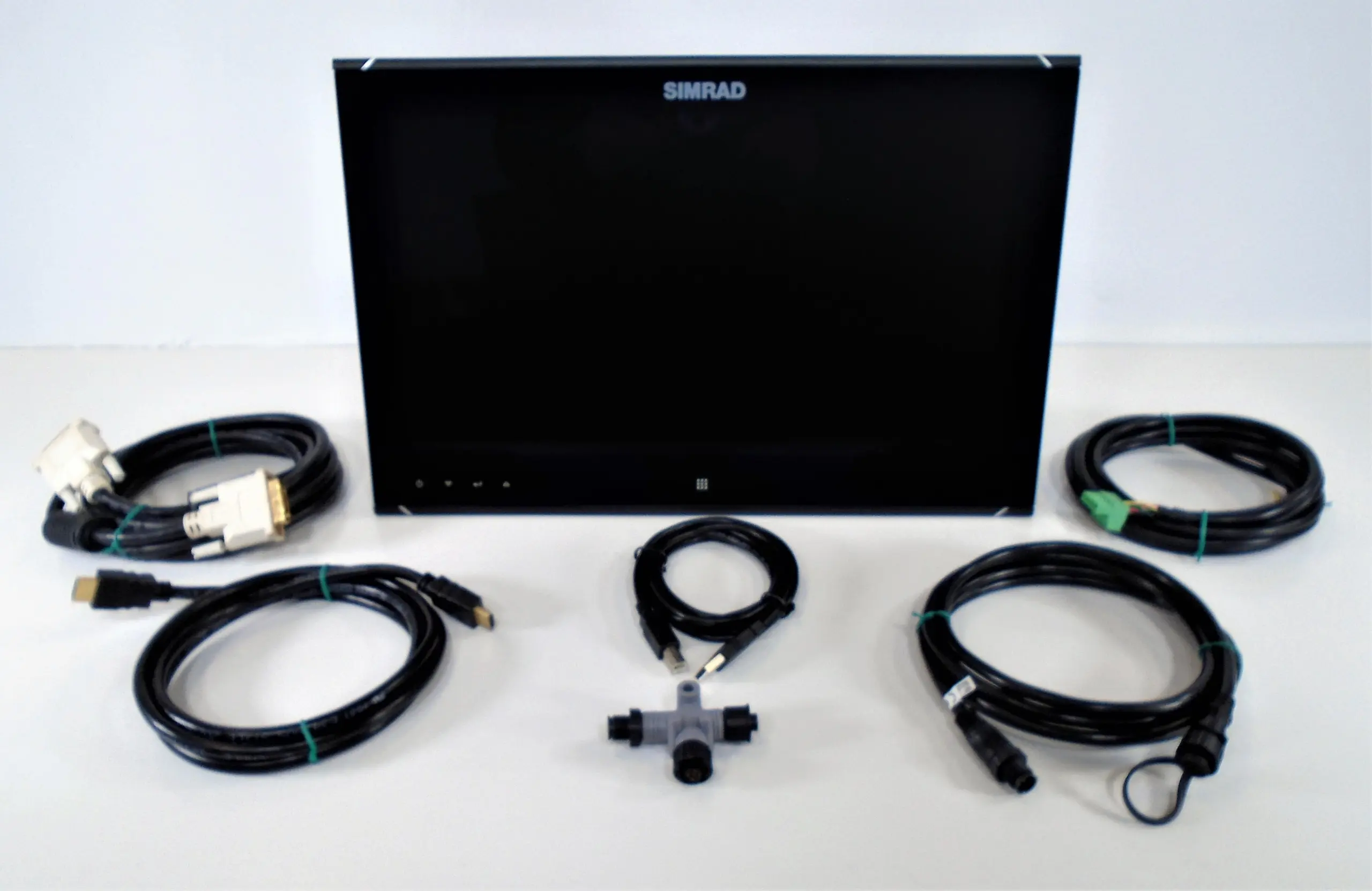 Simrad MO16-T 16″ Touch Screen High-Definition Marine Monitor for EVO2 ...