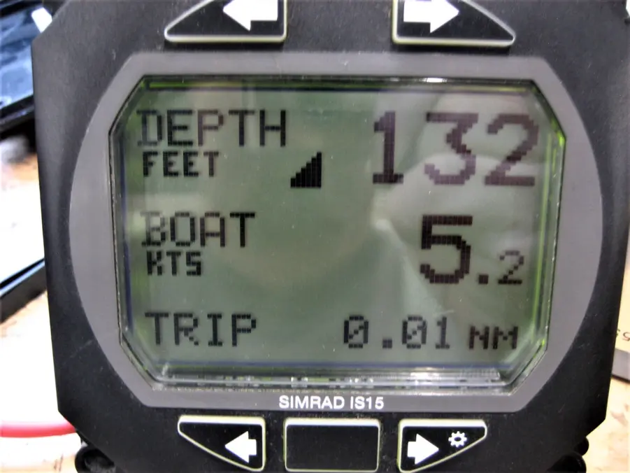 Simrad IS15 Combi Instrument Display-22092167 - Max Marine Electronics