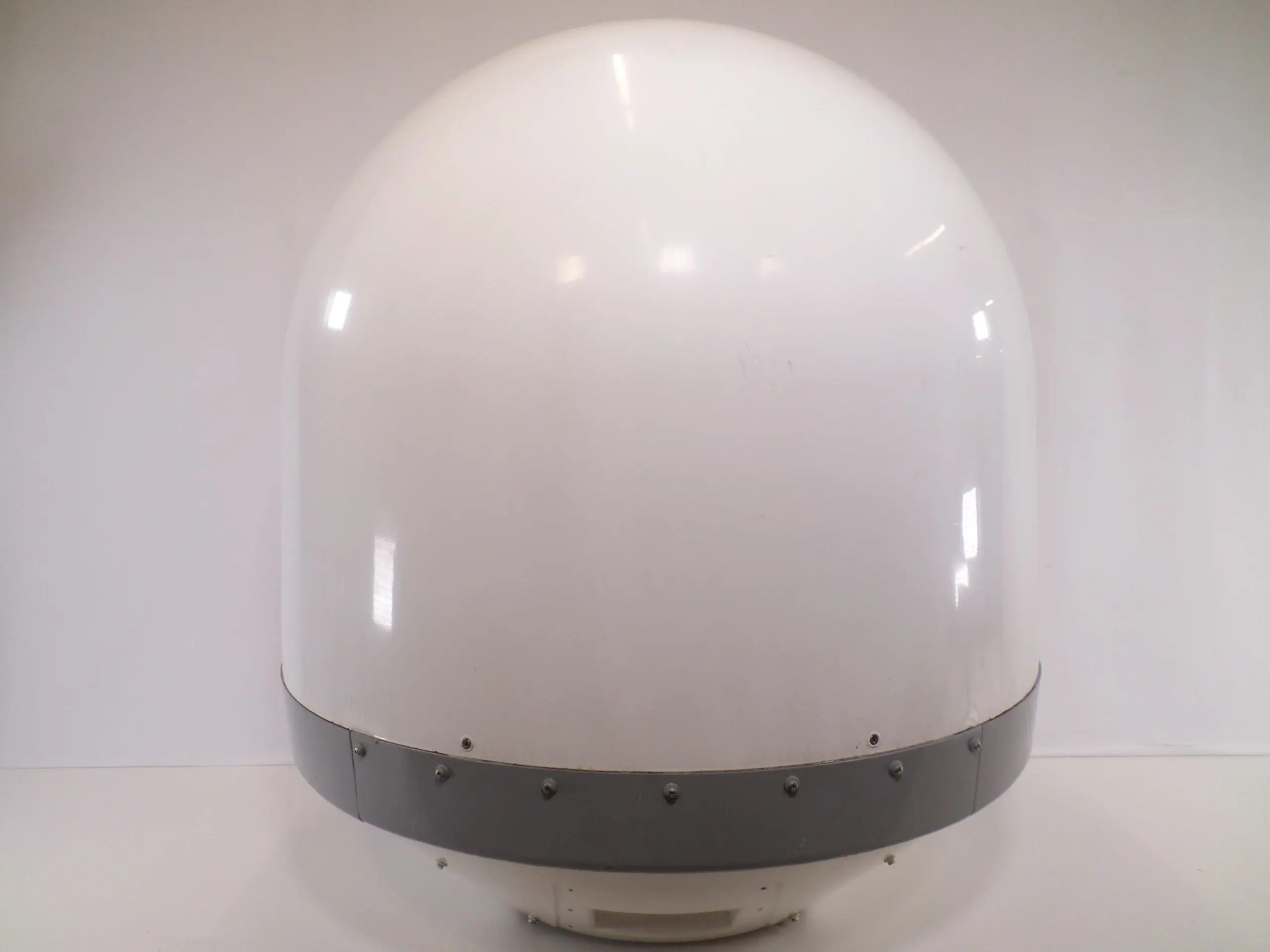 KVH 32" Blank Empty Dummy Dome Ideal for Mounting Starlink High ...
