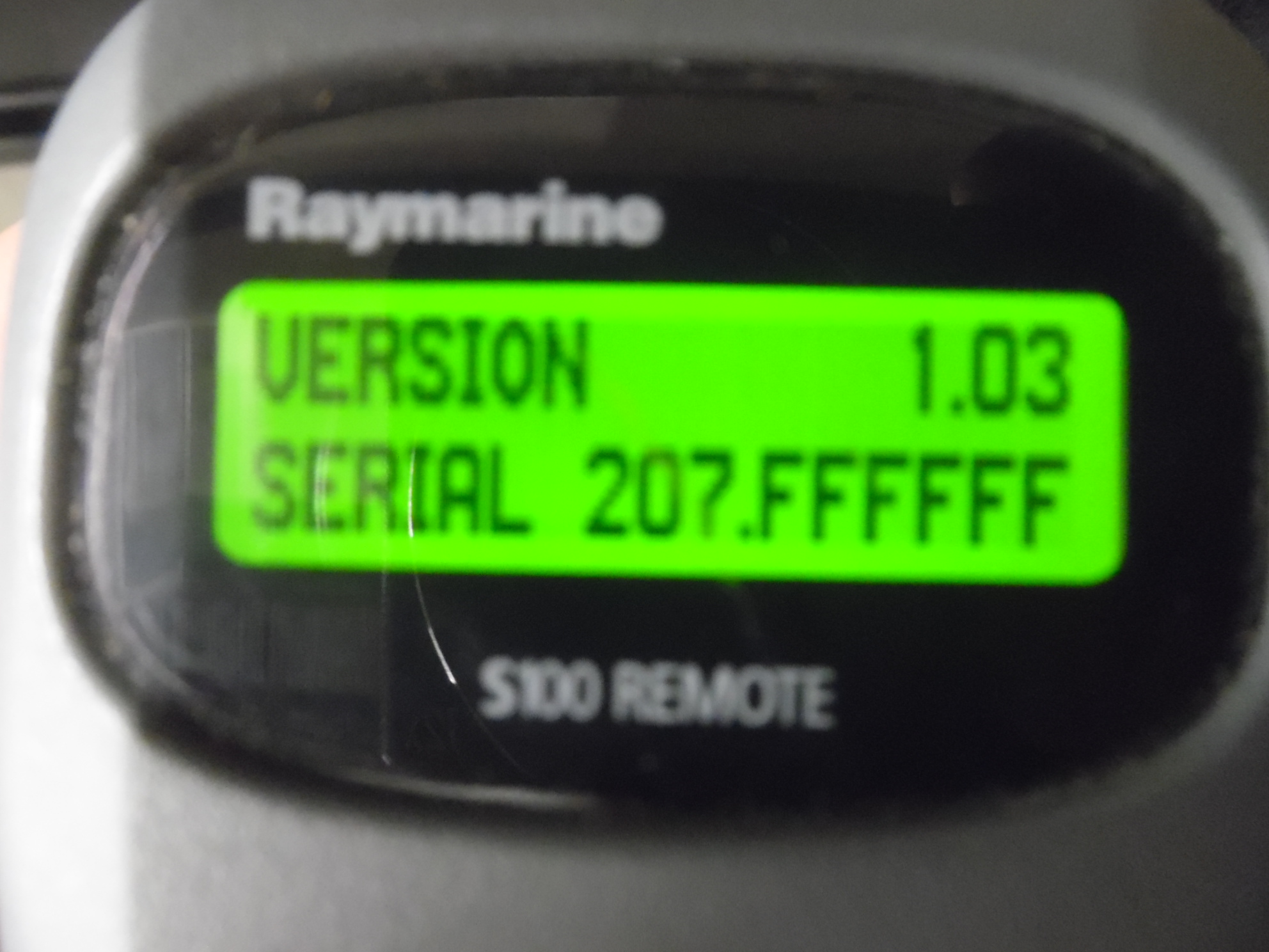 Raymarine S100 Autopilot Controller Wireless Remote A18104 - Max Marine ...