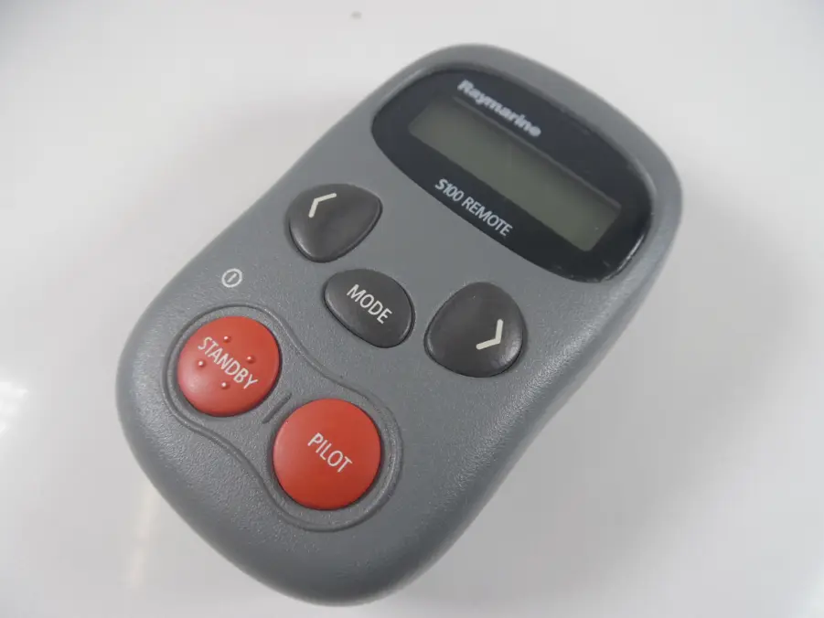 Raymarine S100 Autopilot Controller Wireless Remote A18104 - Max Marine ...