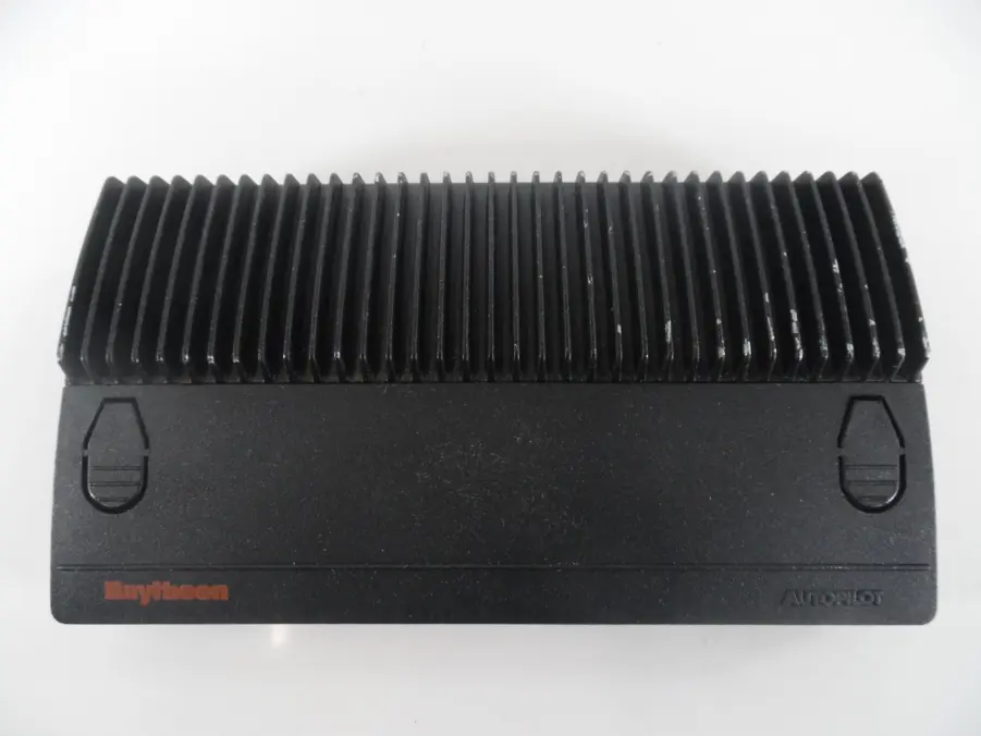 Raymarine/Raytheon TYPE 300 M81111 AUTOPILOT COURSE COMPUTER 12V - Max ...