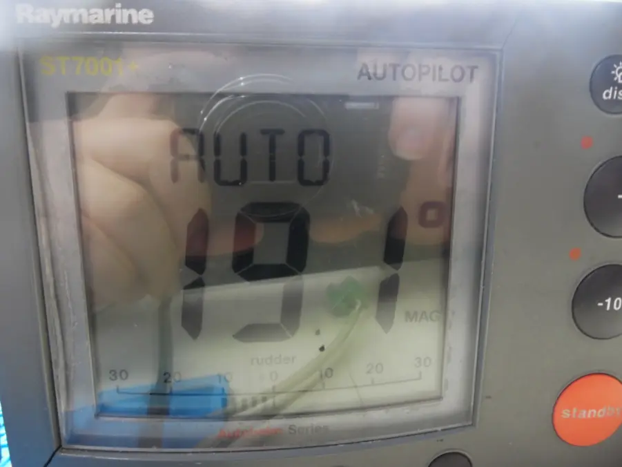 Raymarine/Raytheon TYPE 300 M81111 AUTOPILOT COURSE COMPUTER 12V - Max ...