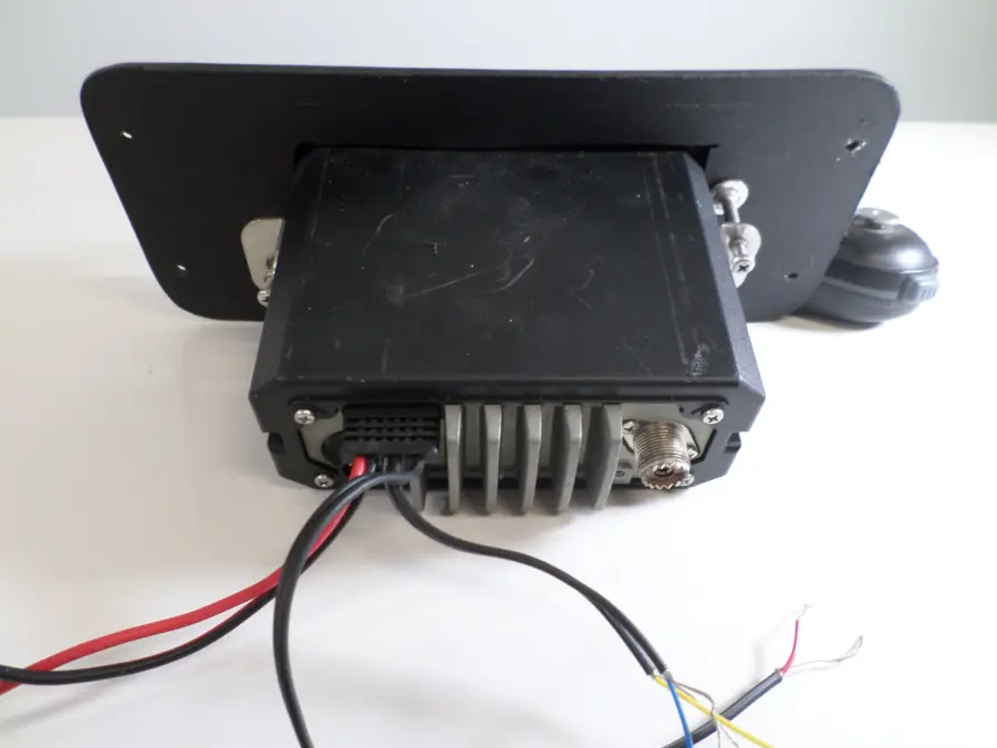 Icom IC-M422 Marine VHF Radio w/ Icom HM-150B Mic and mounting Plate ...