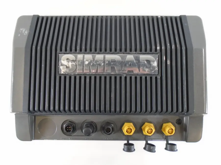 Simrad NSS12 Display AMER W/Power Cable – Great Condition -90 Day Warr ...