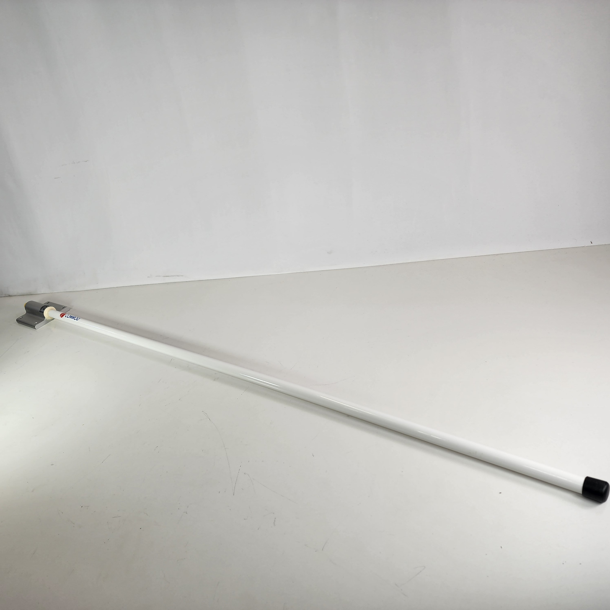 Comrod AV7 1.25 m (4 ft) One Piece Whip N-Connector - White - New Old ...