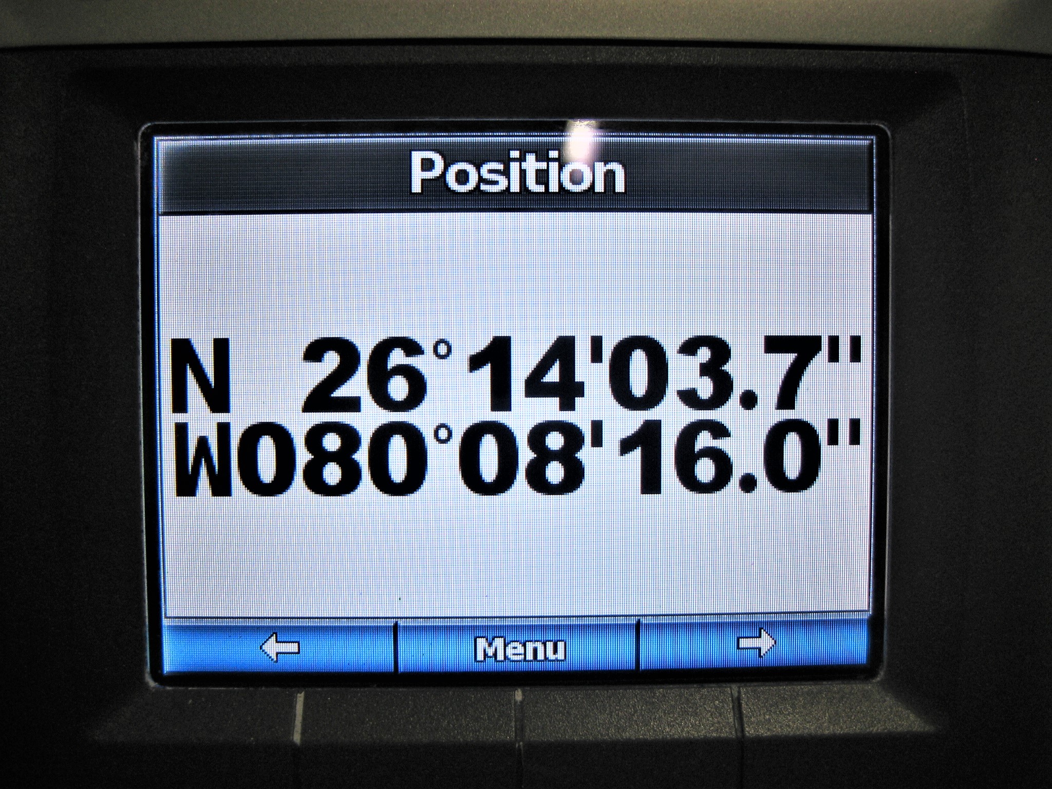 Garmin GMI10 NMEA2K Instrument Display - Max Marine Electronics