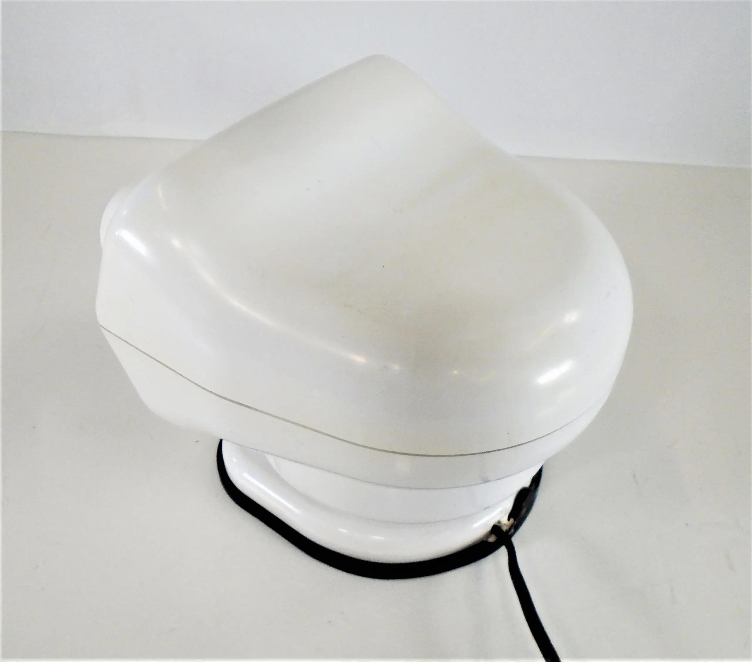 Golight Stryker 3000st Remote Control Spotlight Permanent Mount (90 Day ...