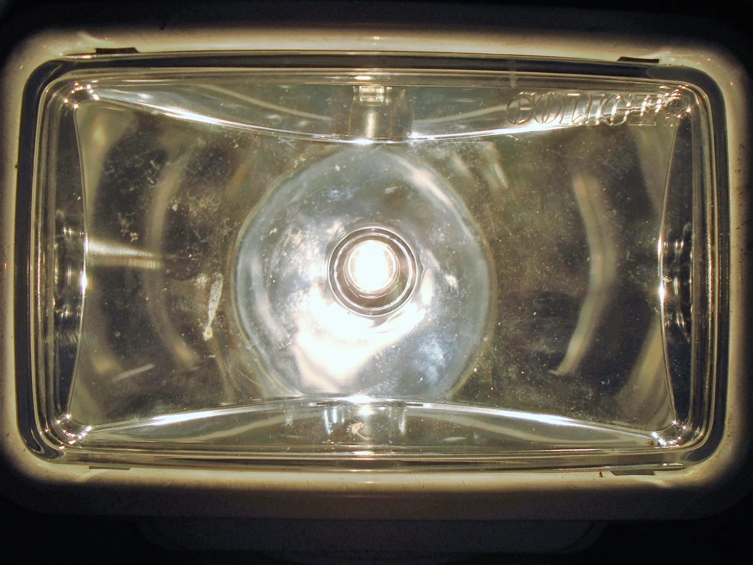 Golight Stryker 3000st Remote Control Spotlight Permanent Mount (90 Day ...