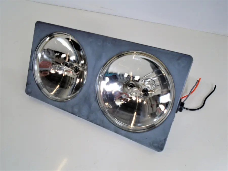 ITT Jabsco 60010-2024 Searchlight Spotlight 24V – LIGHTS ONLY – TESTED ...