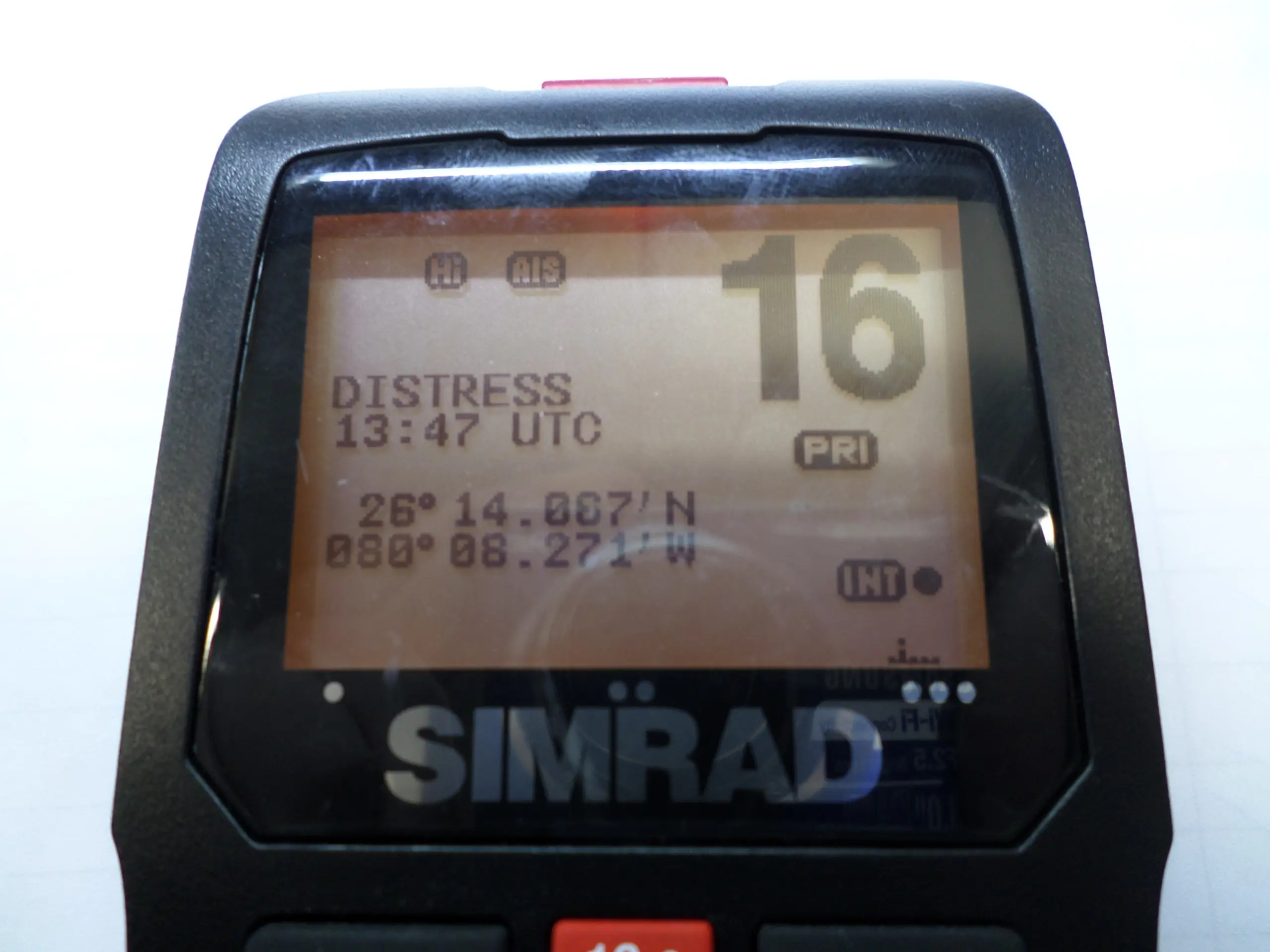 B and G V90 Black Box Marine VHF Radio with AIS Receiver Function - Int ...