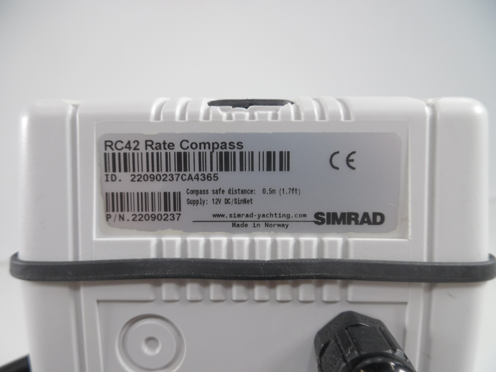 Simrad-RC42 Rate Compass Simnet Heading Sensor - Max Marine Electronics