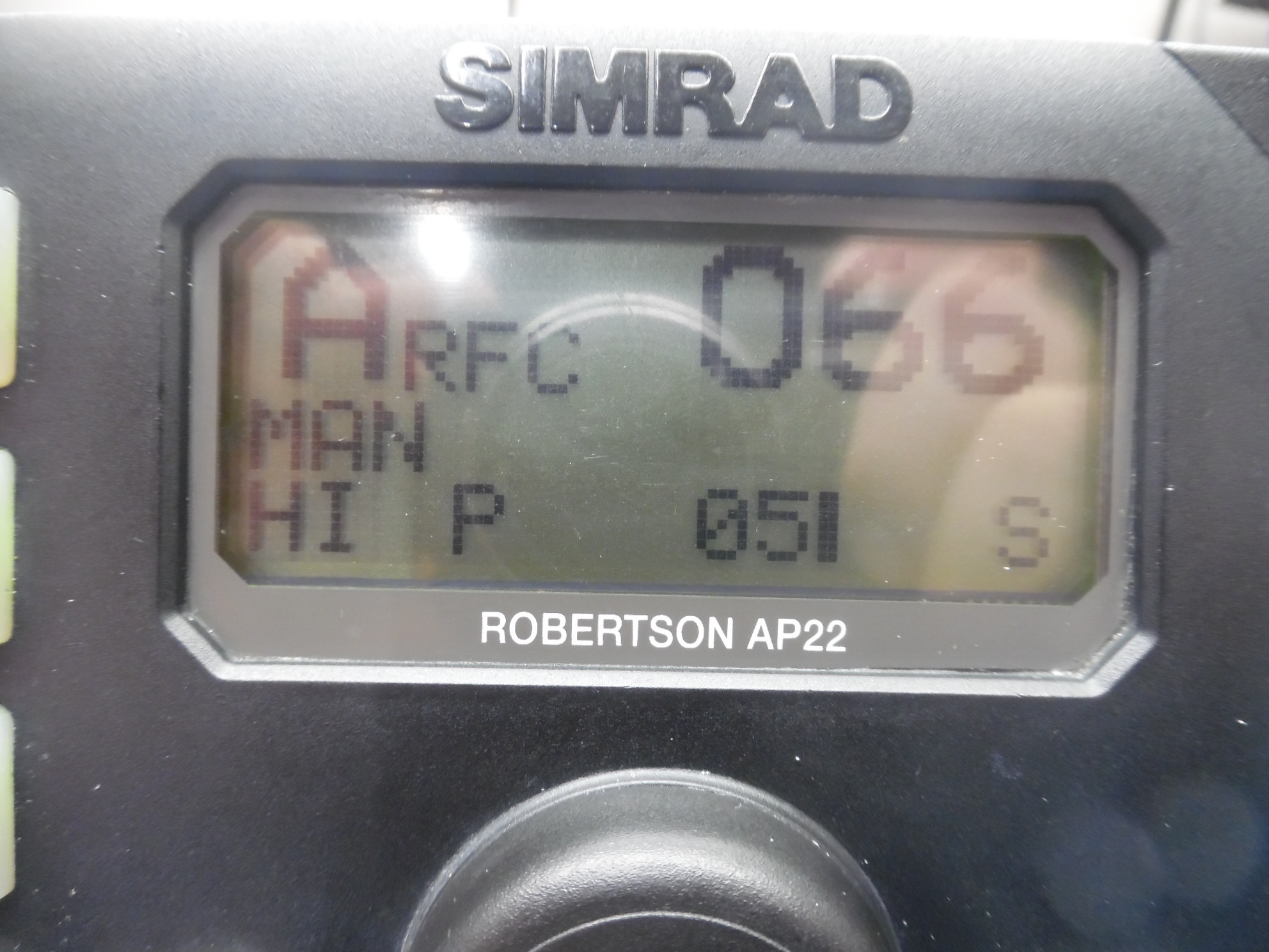 Simrad/AP22 Autopilot Control Head 22085849 Refurbished - Max Marine ...