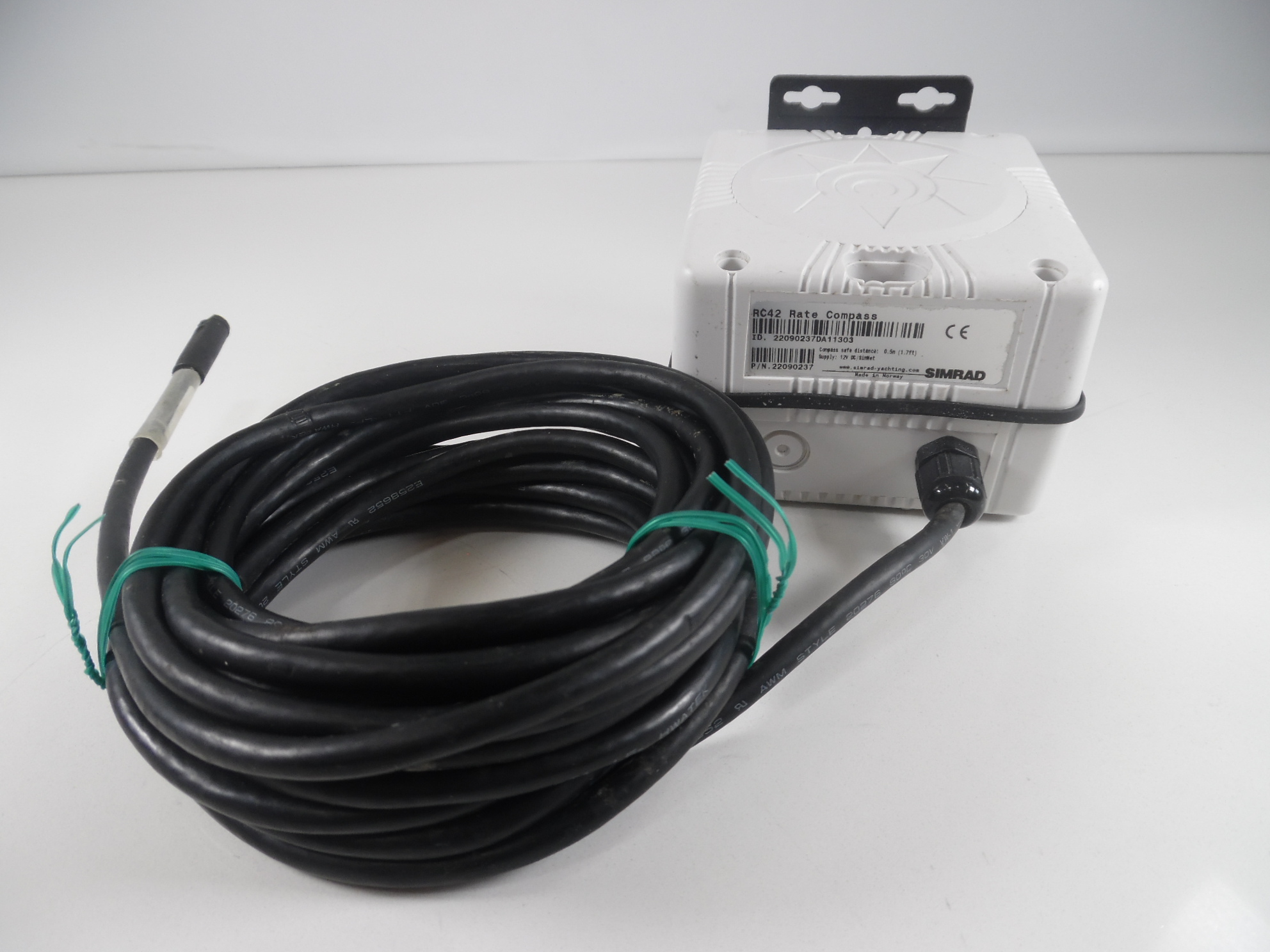 Simrad/RC42 Rate Compass Simnet Heading Sensor - Max Marine Electronics