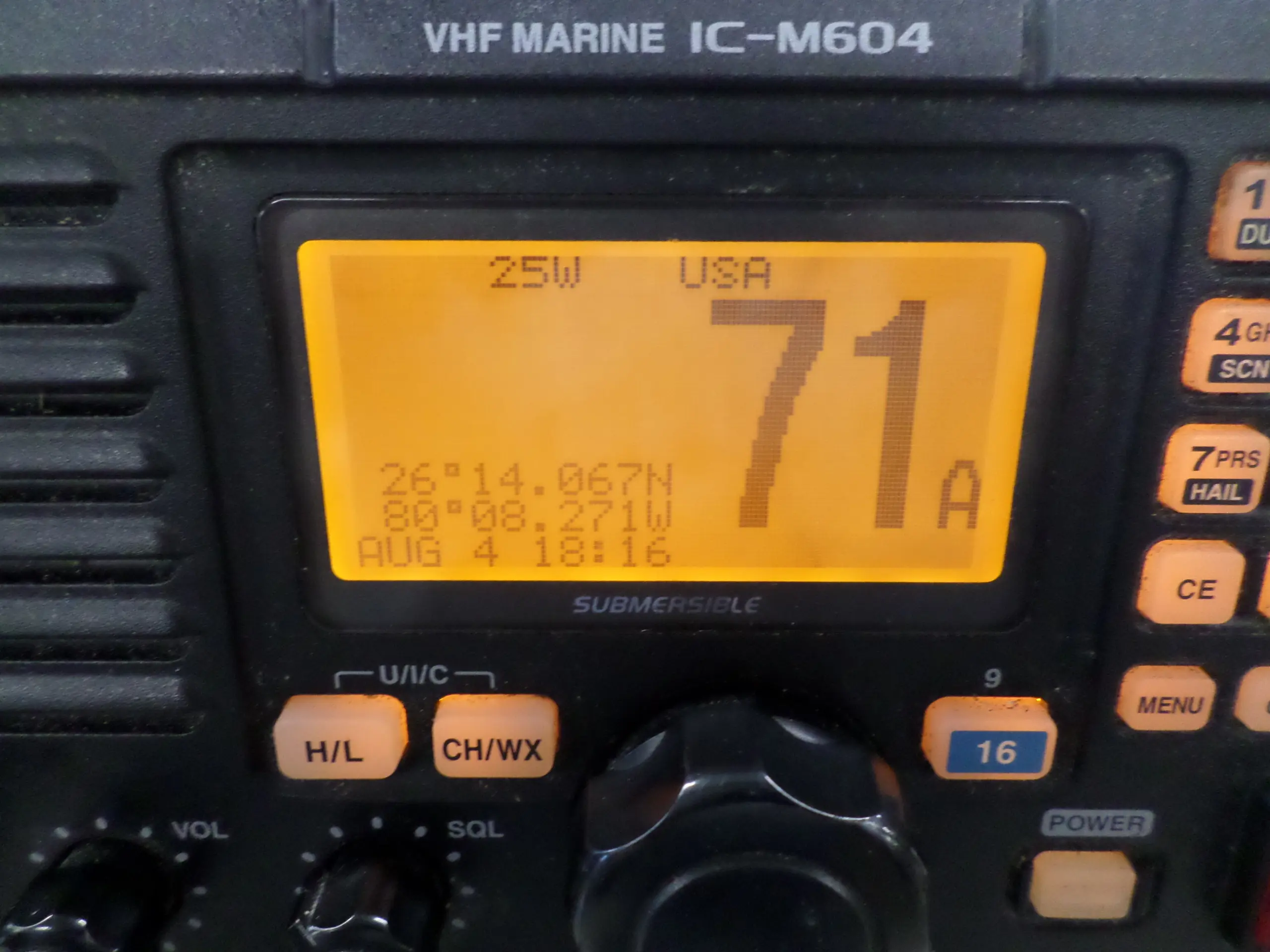Icom IC-M604 Marine VHF w/ HM126 Fist Mic - Great Condition - Max ...