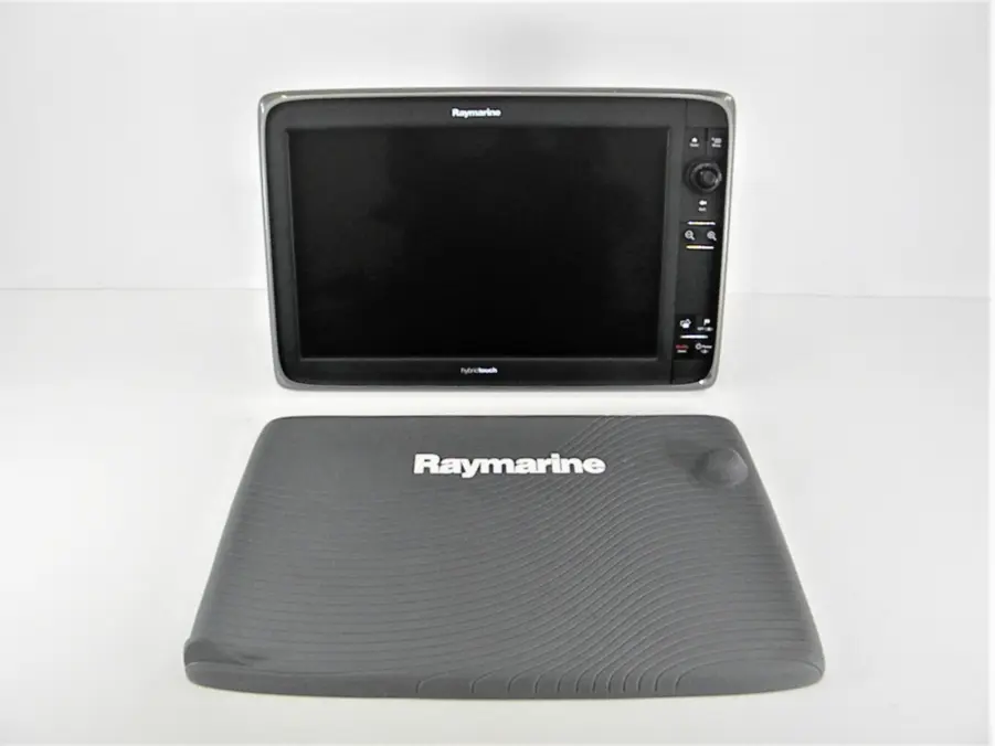 Raymarine e165 15.4" HybridTouch Multifunction Display w/ Sun Cover ...