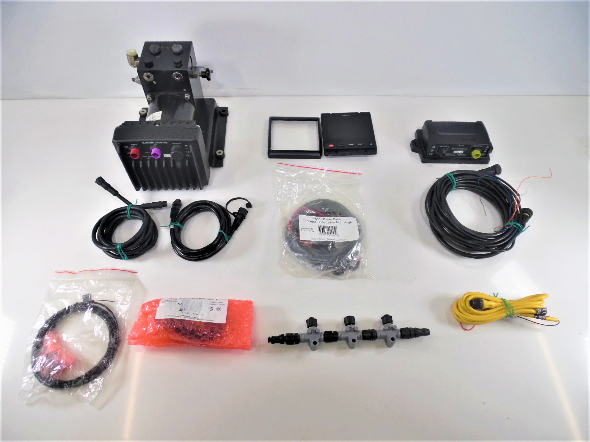 Garmin GHC 20 Reactor 40 Hydraulic Autopilot Corepack W/SmartPump - Max ...