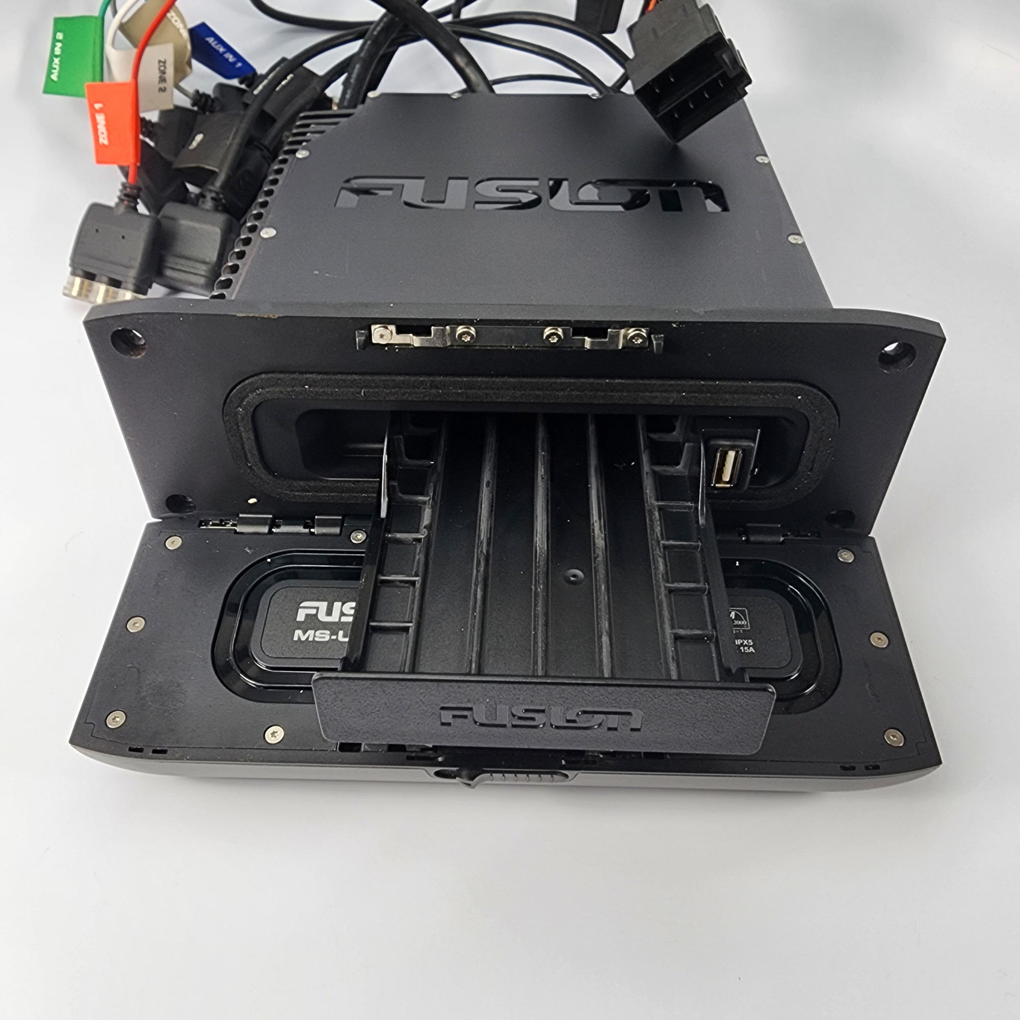 Fusion MS-UD650 Marine Entertainment System with Uni-Dock - Tested ...