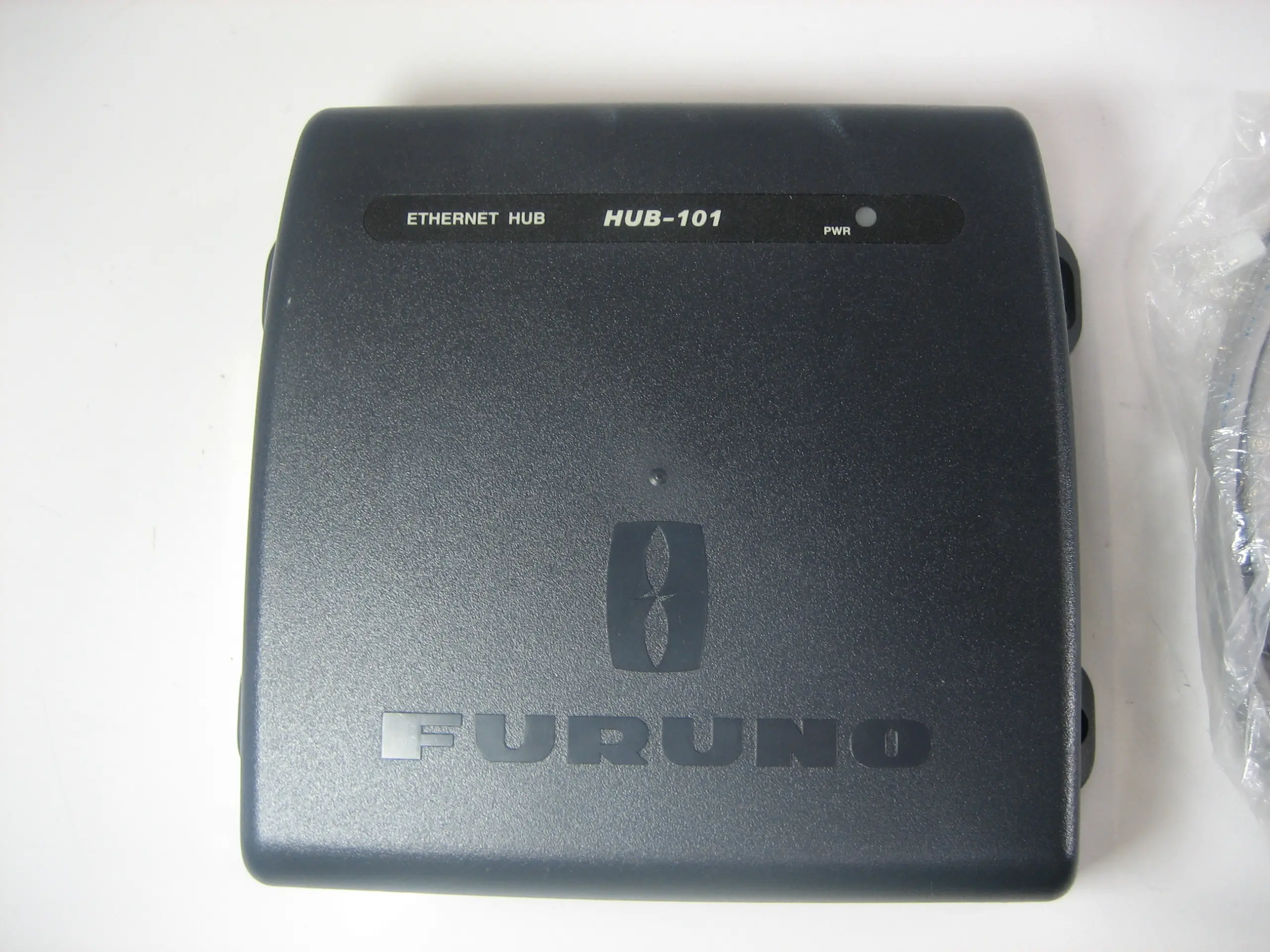 Furuno HUB-101 - Interswitch Hub F/ NavNet 3D TZtouch Ethernet w/ cable ...